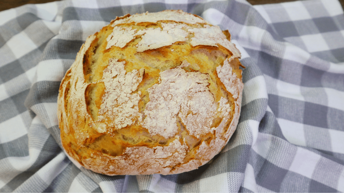 Rustic Dutch Oven Bread/Country Loaf – The Southern Rustic