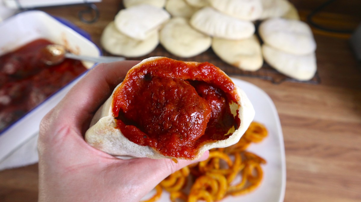 Meatball Sub Pita Pockets – The Southern Rustic