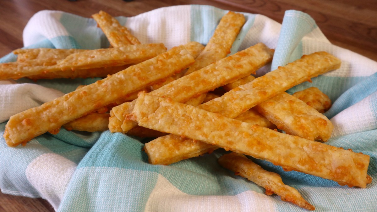 Cheddar Sticks – The Southern Rustic